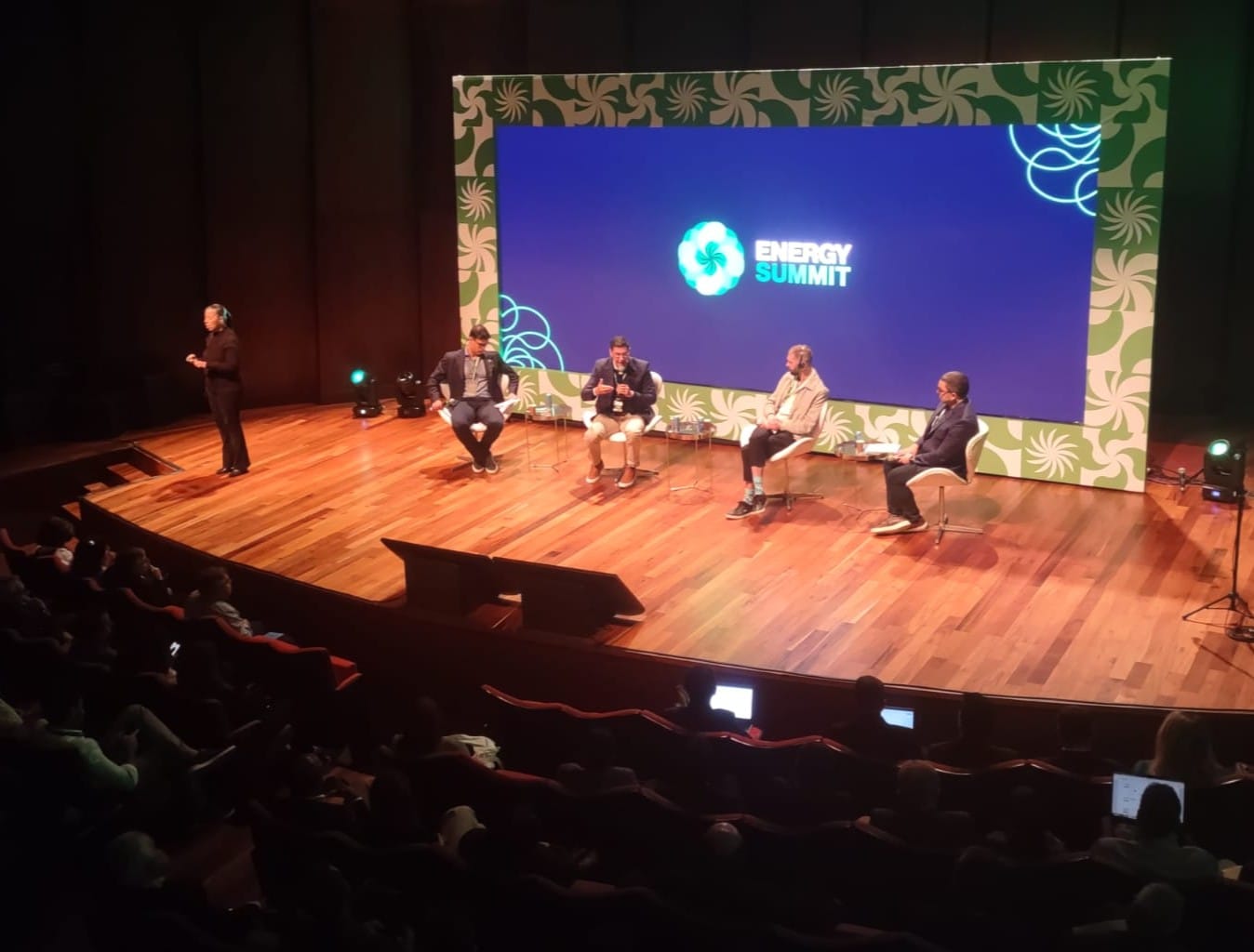Galeria Energy Summit 2025 - Revista Mundo Elétrico